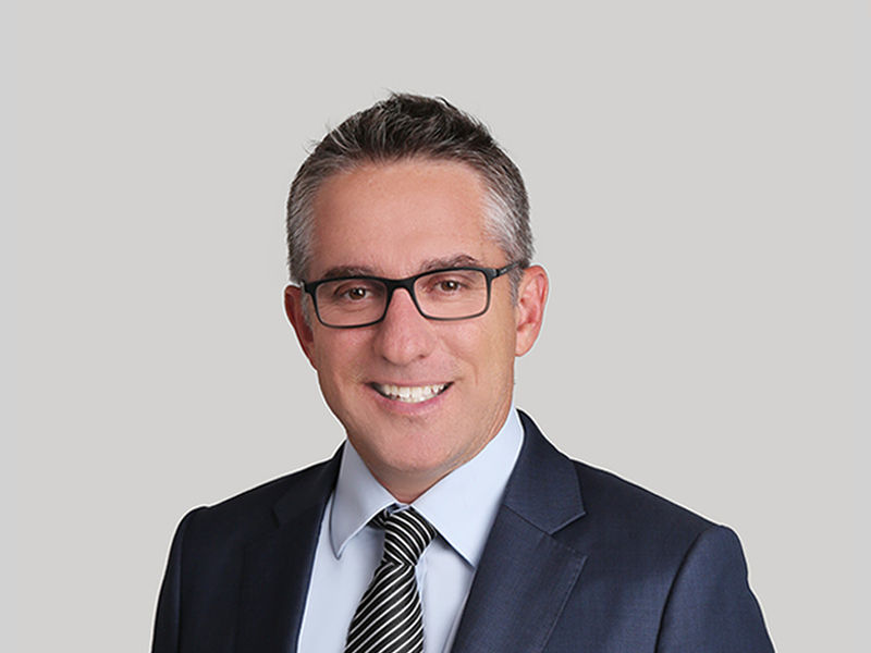 役員一覧 | STT GDC